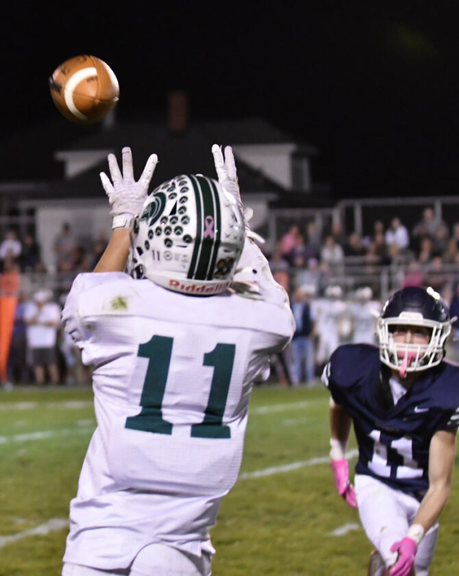 Muncy scrapes by rival Hughesville in thriller, secures No. 1 seed ...